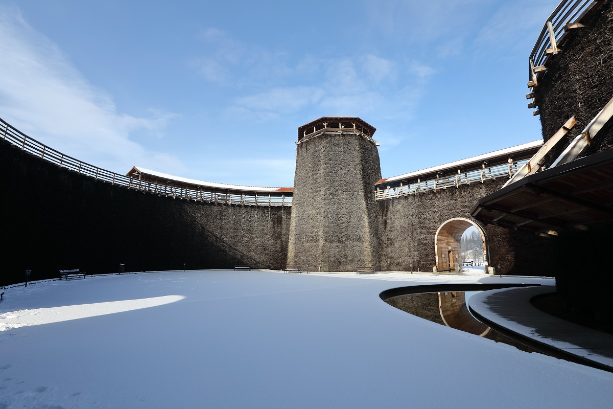 Starting on 8 December 2022, the Graduation Tower will remain closed ...